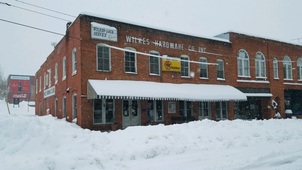 The Warmth & Sweetness of the Winter Chill | The Hardware Life – A wife ...